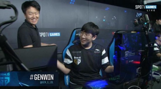 LCK预选赛：GEN鏖战五局险胜SKT 想进S8还需连赢两场_荔枝网新闻
