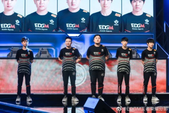 他们代表KPL出征王者世冠杯 QG携手Hero突围出线_荔枝网新闻