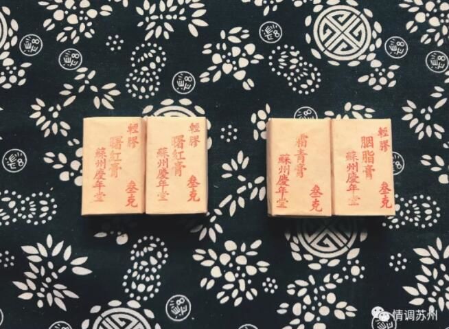 Qiu Qingnian and his pigments of color simulation_我苏网