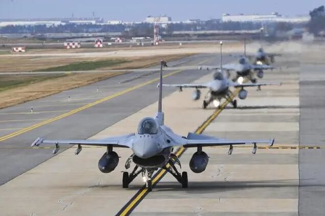 美韩延长“警戒风暴”联合空中演习|军情观察_荔枝网新闻